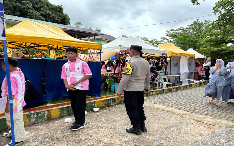 Bhabinkamtibmas Kelurahan Kampung Pelita Dukung Kegiatan Market Day di ...